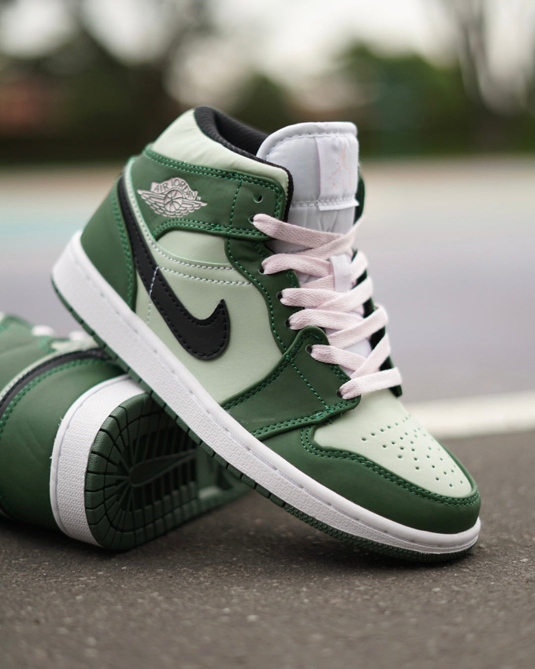 Jordan Retro 1 verde – TENISBOGOTA