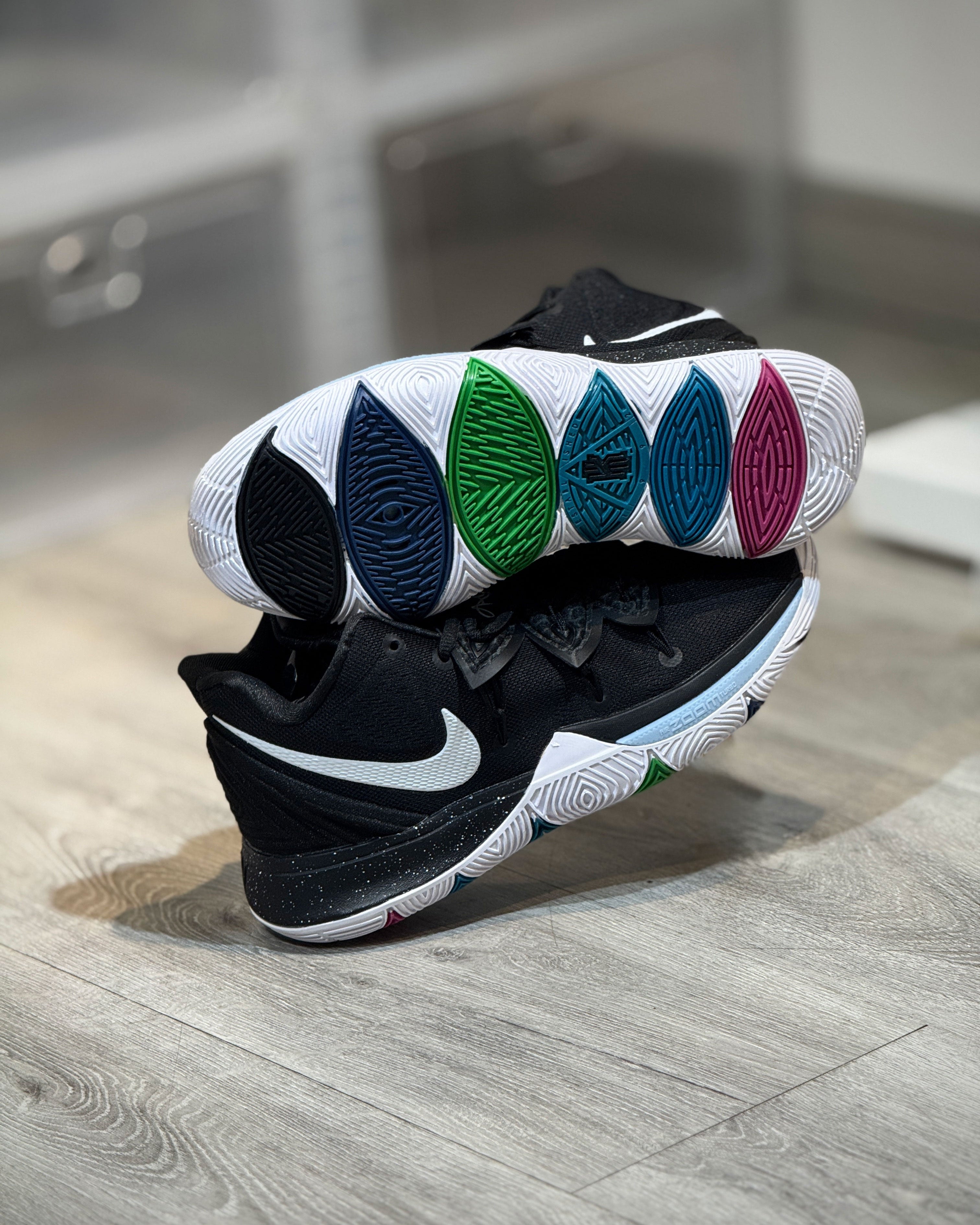 Nike Hyperdunk Negra Colores – TENISBOGOTA